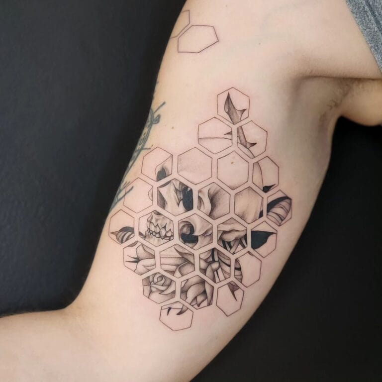 Elevate Your Style with 20+ Striking Honeycomb Tattoos – WomenSew